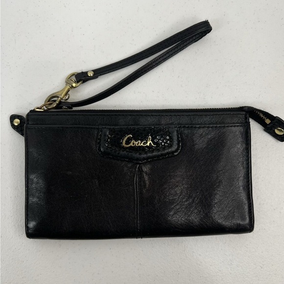Coach | Bags | Coach Madison Pleated Wristlet Smooth Leather Patent ...
